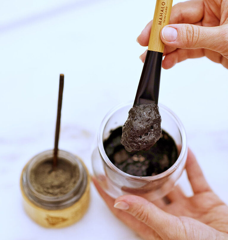 PELE MASK to detoxify + revitalize